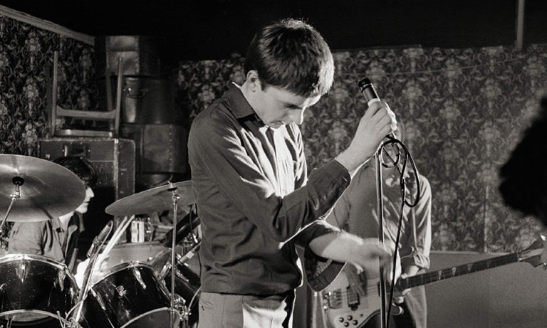 El legado de Joy Division: Natalie Curtis, la hija de un oscuro ...