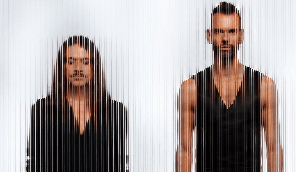 Placebo intenta evitar el fin del mundo en “Try better next time ...
